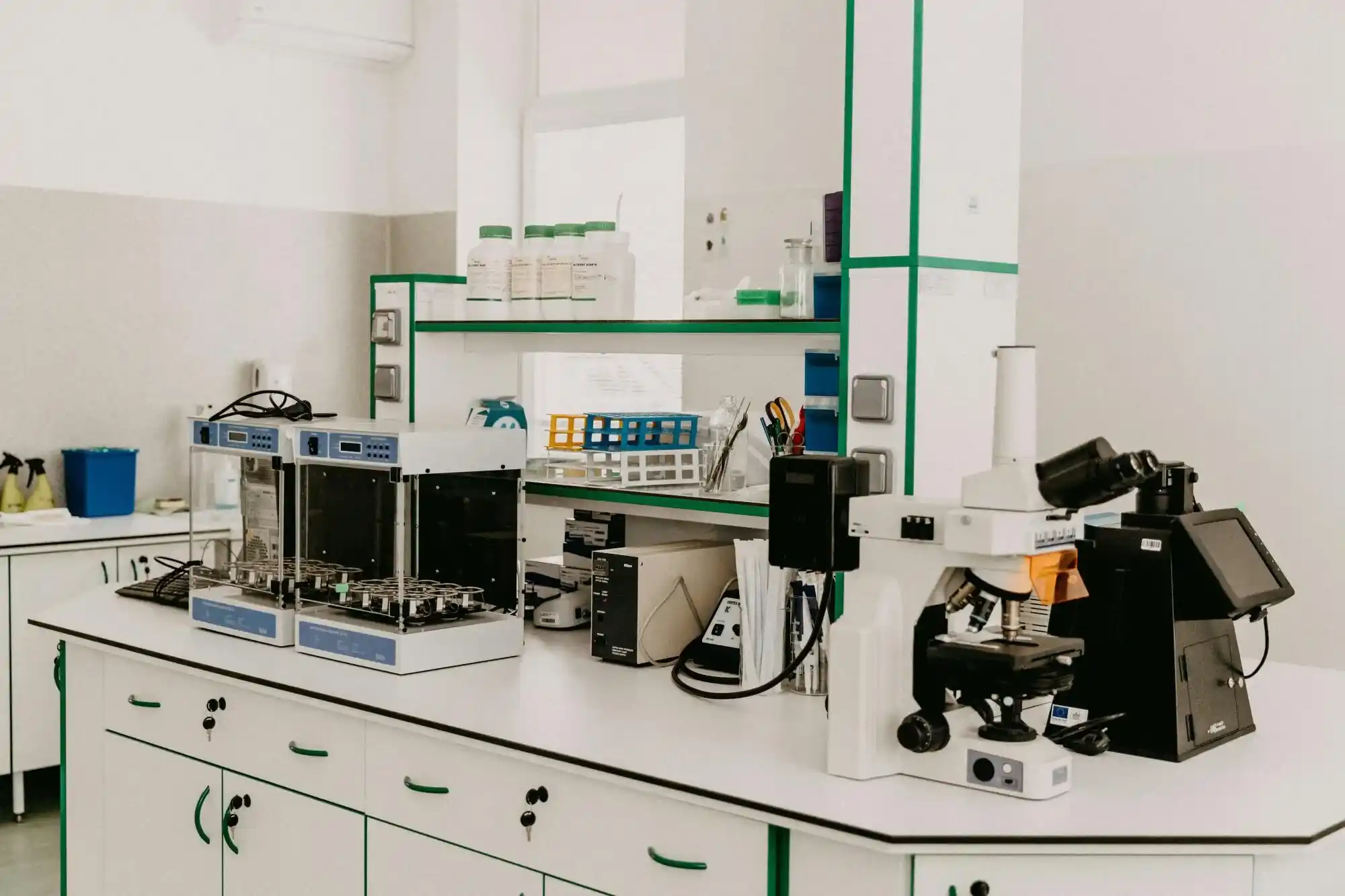 Essential Laboratory Equipment Checklist for Every New Science Lab